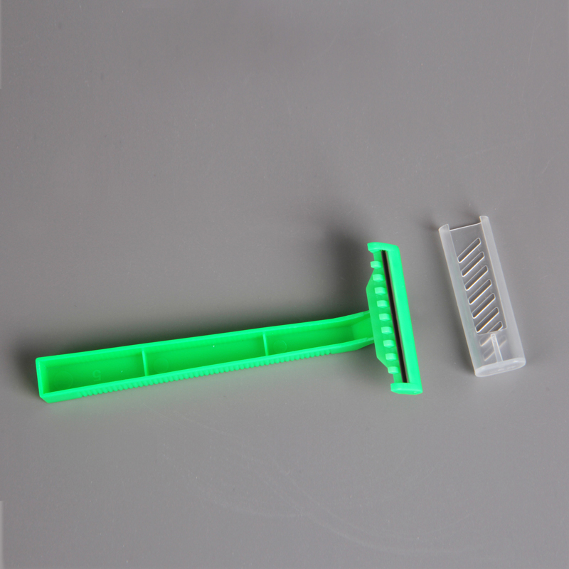 Disposable razor for medical preoperative razor