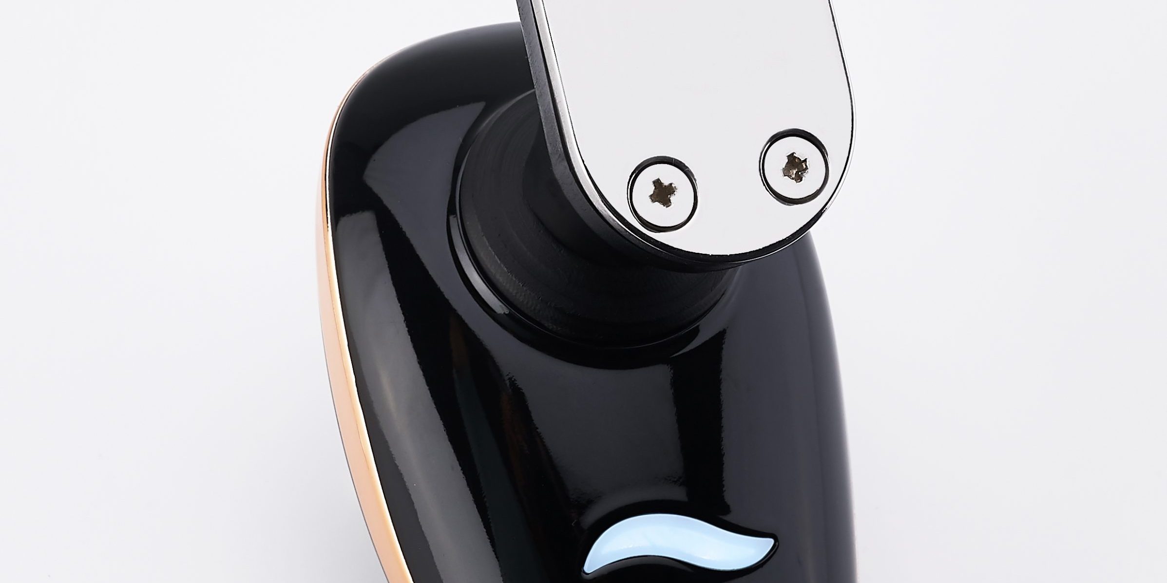 Electric Shaving Mastery: Tips for a Smooth and Comfortable Experience