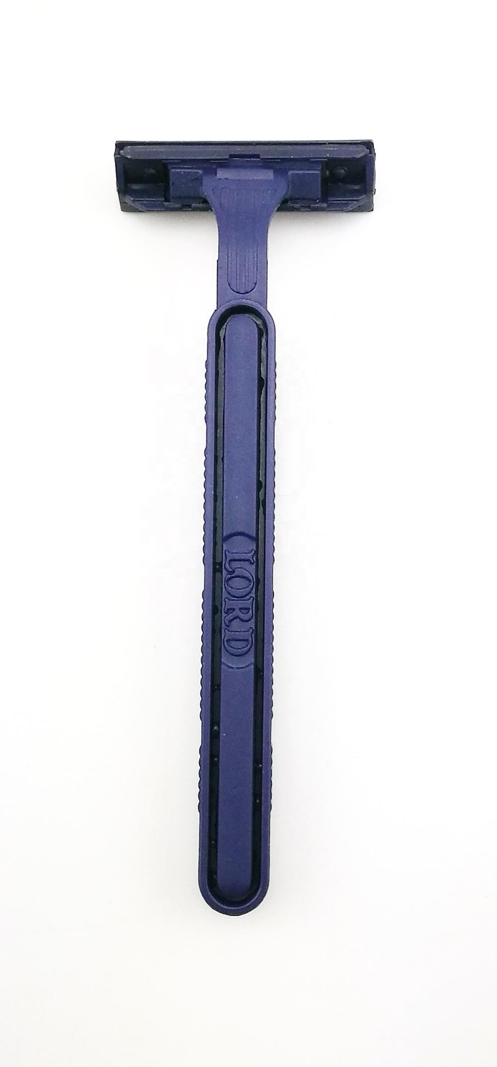 Twin blade disposable shaving razor