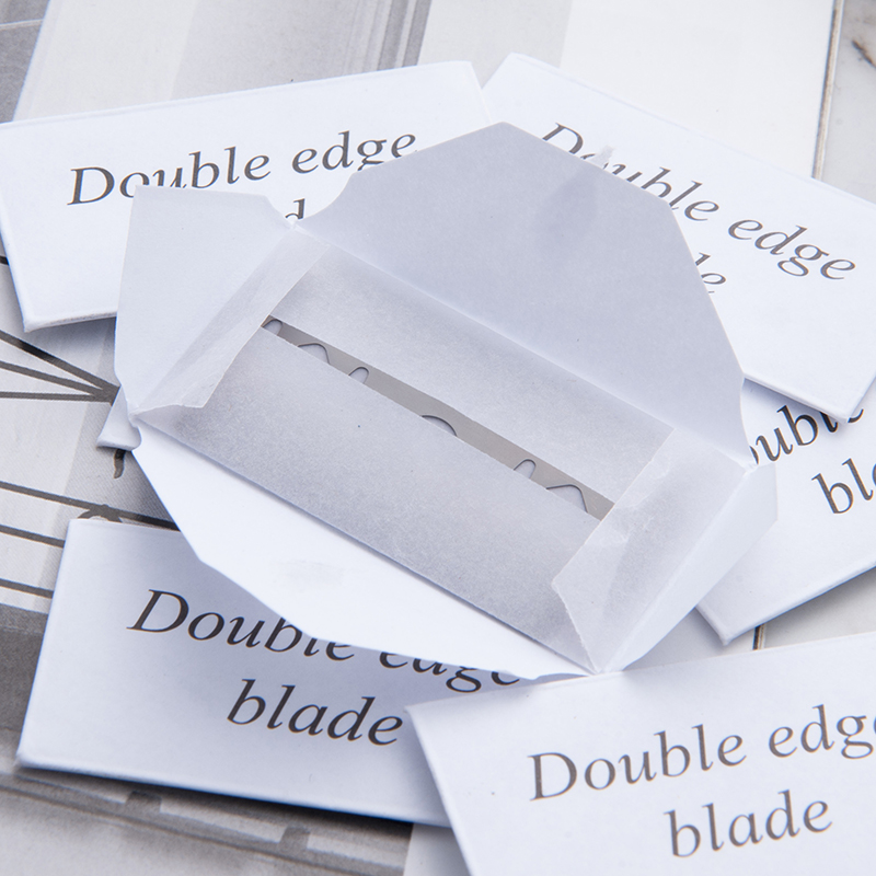 Universal stainless steel double-edged razor blade